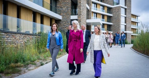 Goirle als voorbeeld in watertransitie: Minister Mona Keijzer op ...
